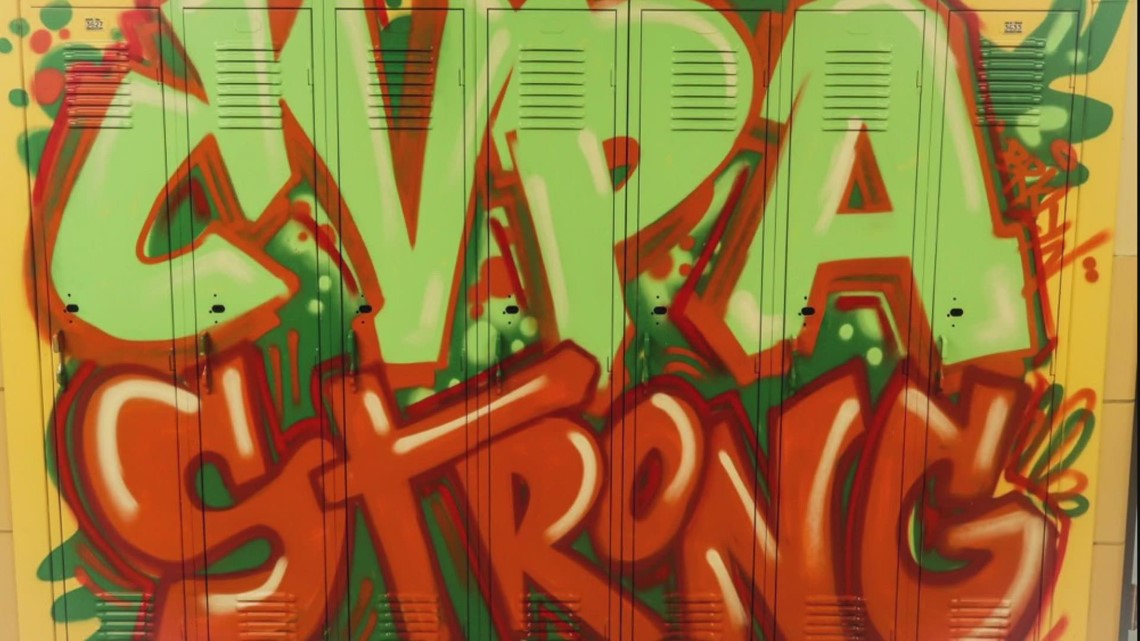 St. Louis artists create murals to inspire and comfort CVPA students ...