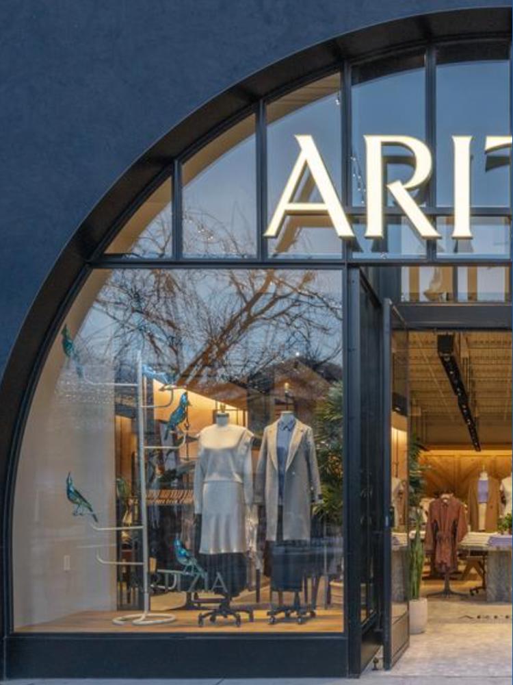 Trendy women's fashion boutique to open 1st Missouri store in St. Louis ...