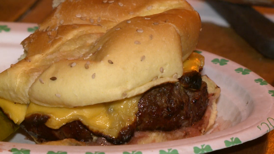 Frank’s Food Picks | Grab a juicy burger at O’Connell’s | ksdk.com