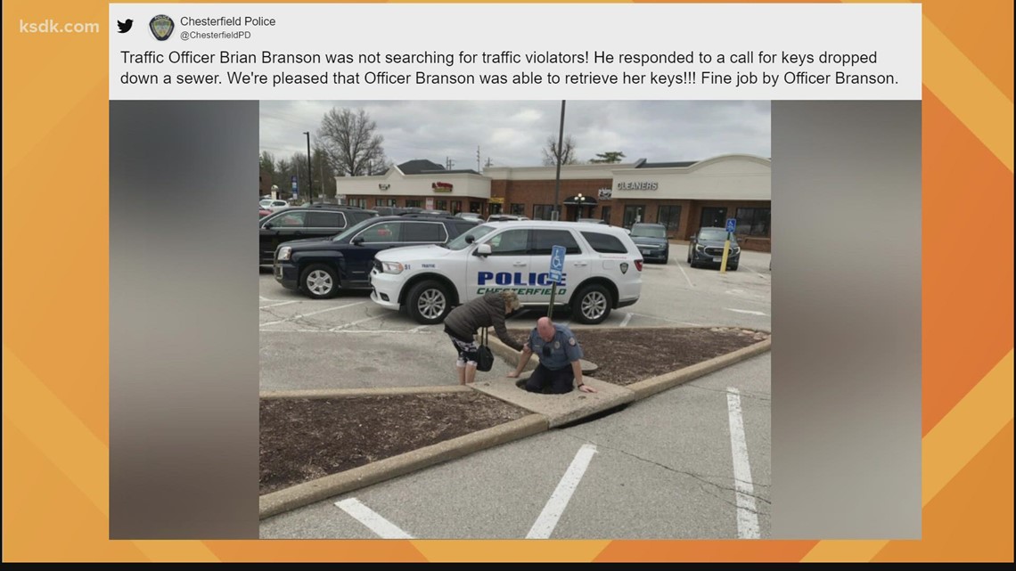 Chesterfield Police Officer Retrieves Womans Keys From Sewer Hole