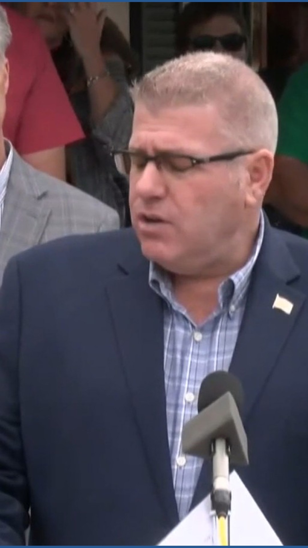 Darren Bailey's son, daughter-in-law, 2 grandchildren killed in ...