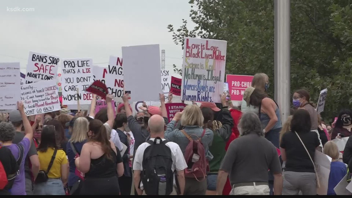 Rally against abortion restrictions held in downtown St. Louis | ksdk.com