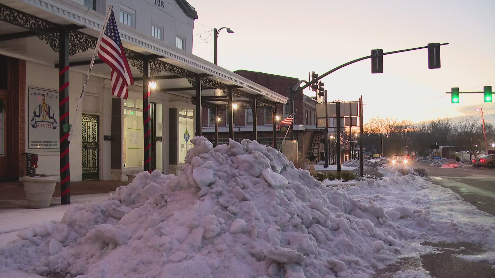 Israel announces that Rafah has opened in test ahead of limited passage ...