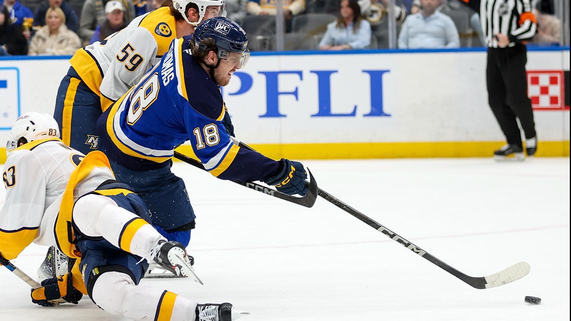 Blues beat the Predators 7-4 | ksdk.com