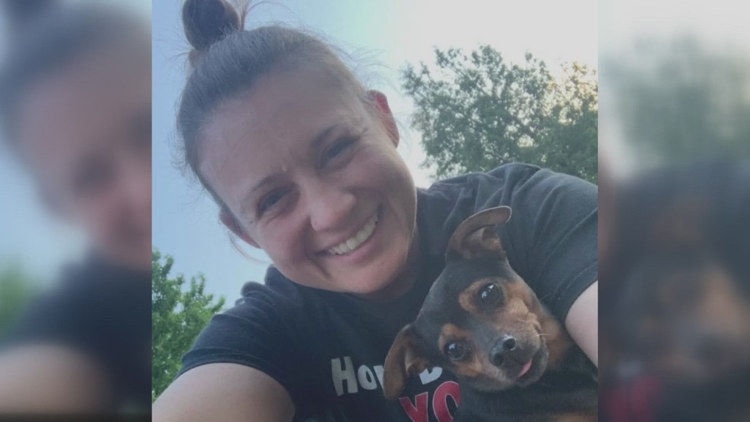 Photos show suspect in deadly Collinsville shooting | ksdk.com
