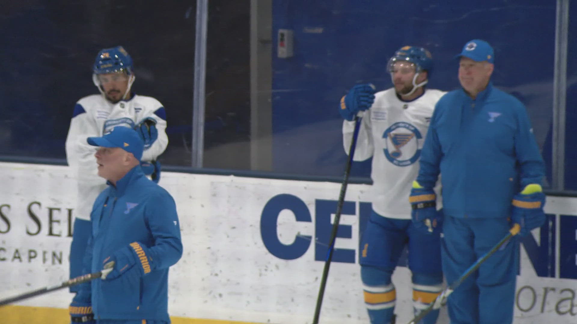 Report: Blues defenseman Colton Parayko declines to waive no-trade ...