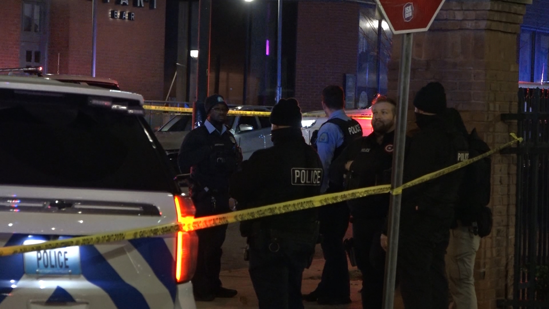 Off-duty police officer shots, kills 1 in downtown St. Louis | ksdk.com