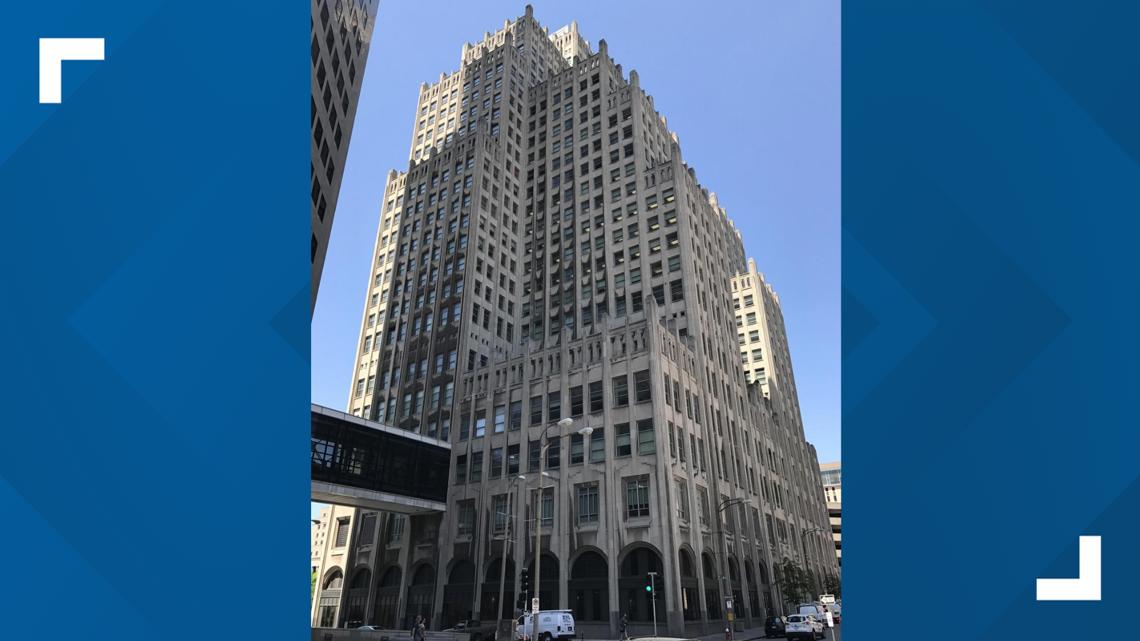 AT&T reassigning employees to downtown office | ksdk.com