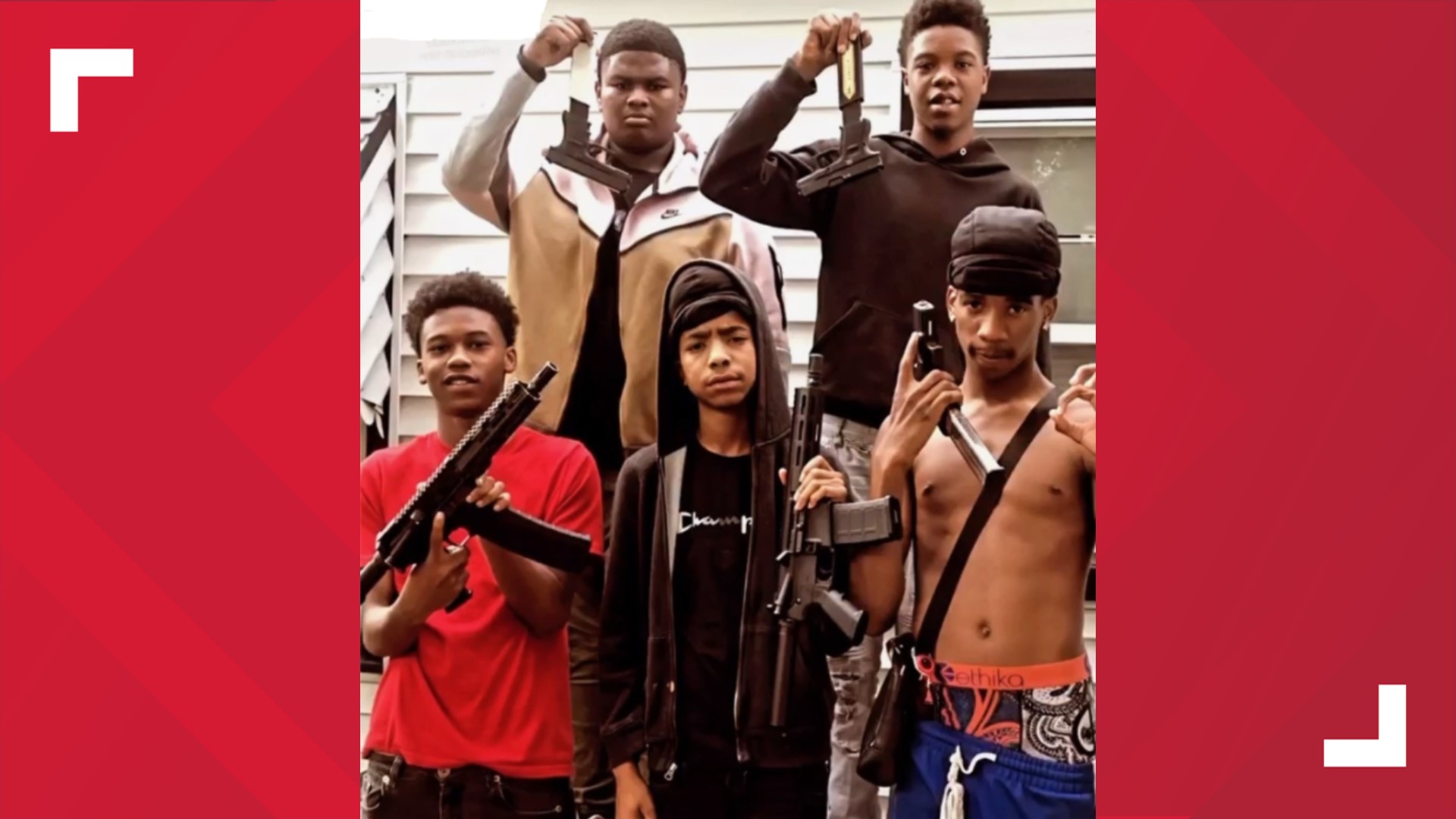 Police release new photo of suspects in downtown shooting | ksdk.com