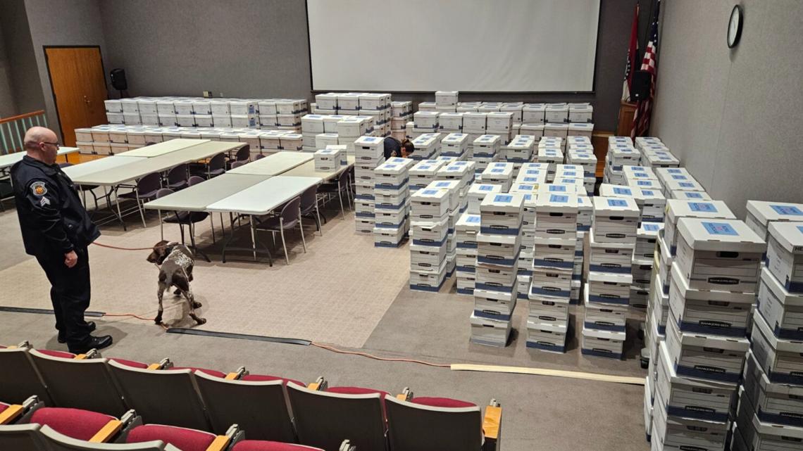 Judge delays decision on signatures for Missouri referendum on ...