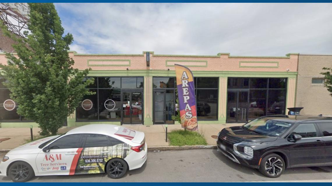 Fredbird inducted into Mascot Hall of Fame amid National Mascot Day ...