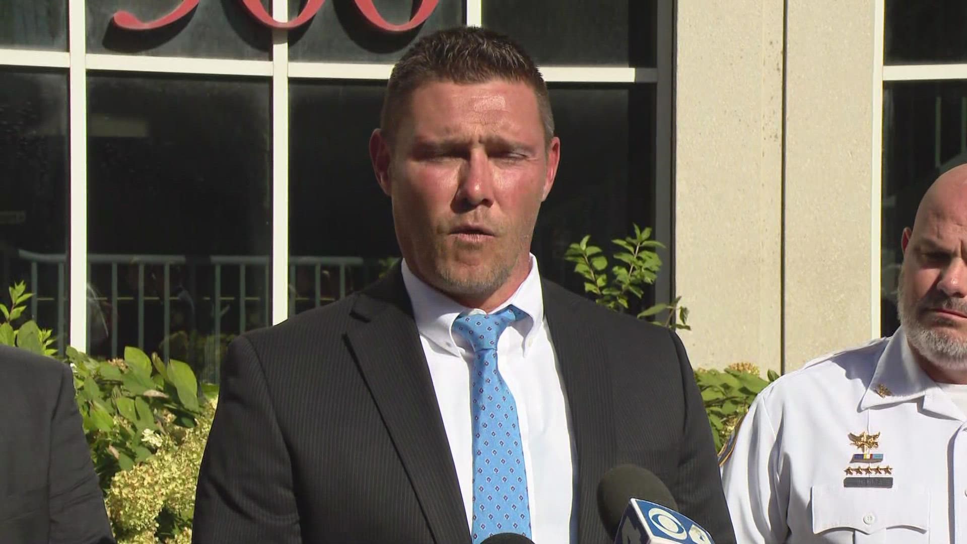 Prosecutors, police hold press conference after jury suggests death ...