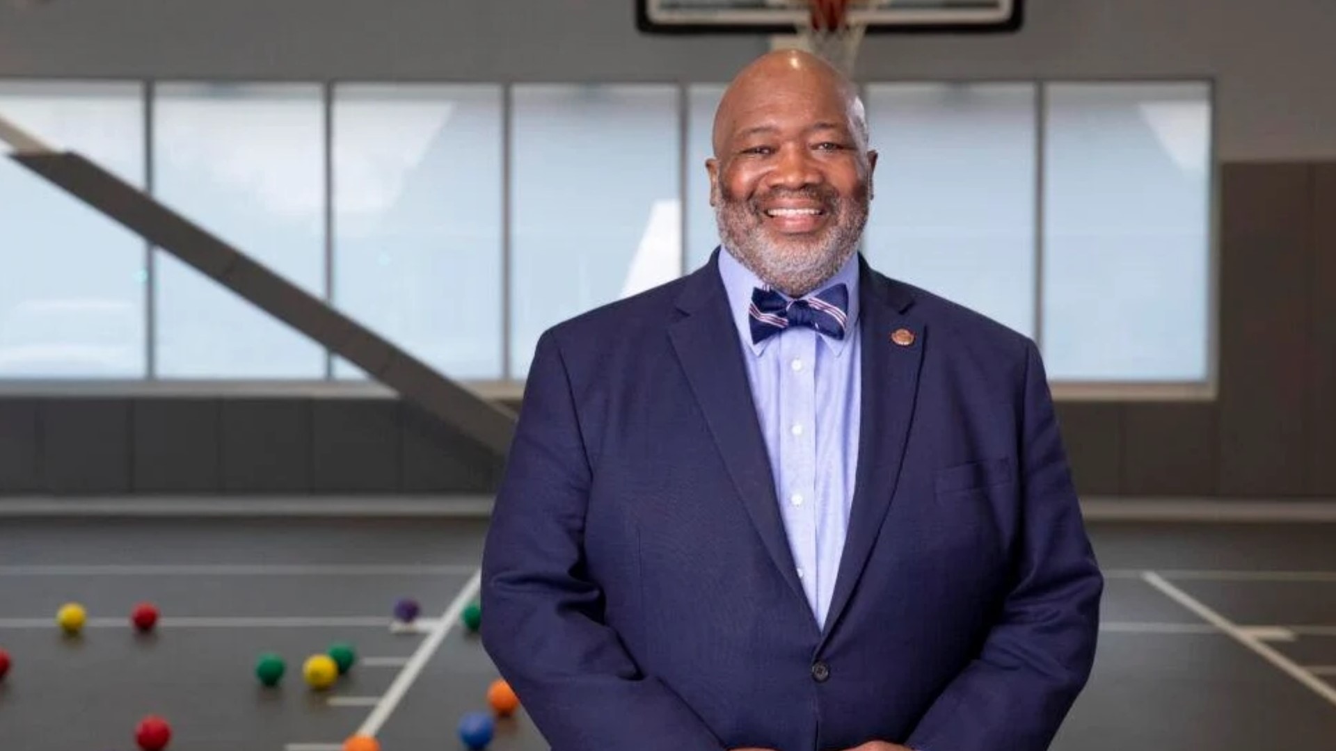 Flint Fowler is now a Titan 100 | ksdk.com