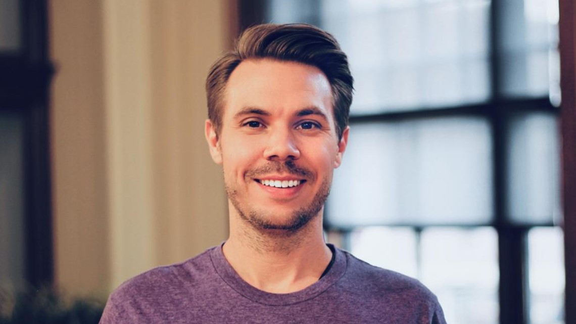 St. Louis comedian shares story of redemption after prison | ksdk.com