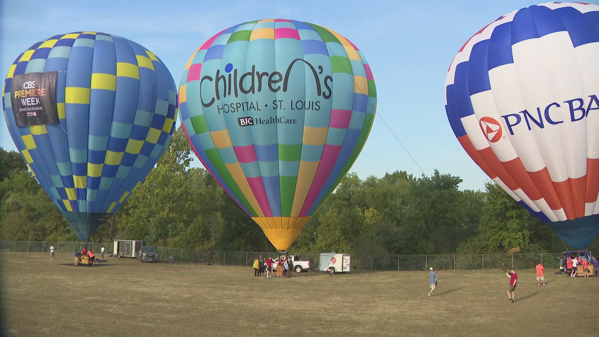 Hot air balloons take flight at Great Forest Park Balloon Race | ksdk.com