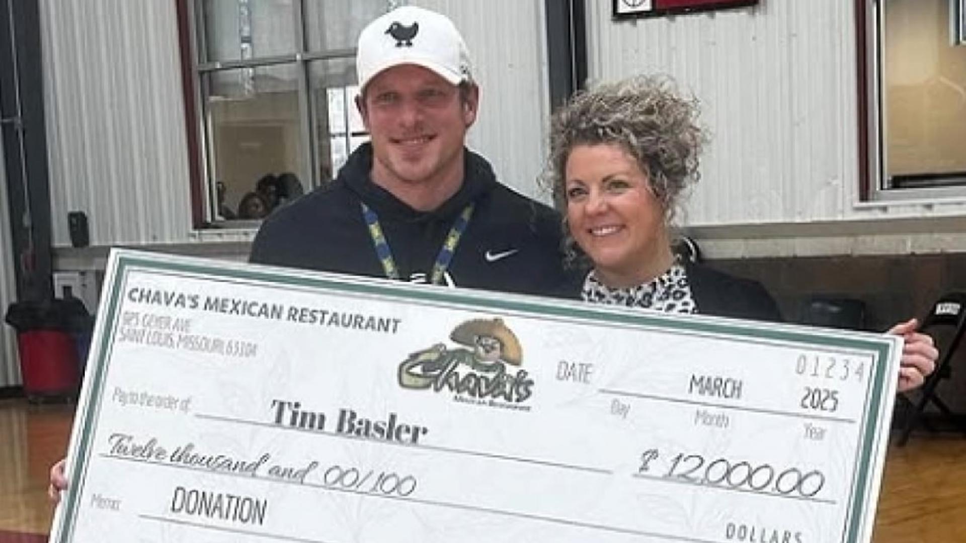 Local teacher Tim Basler inspires amid cancer battle | ksdk.com