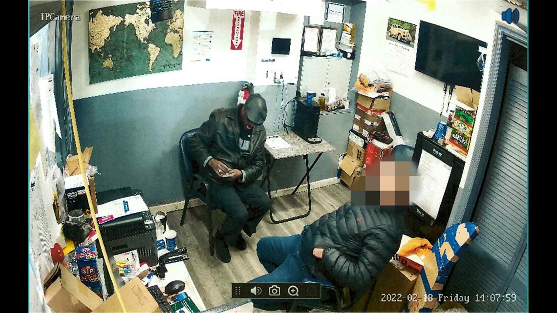 Court photos show St. Louis aldermen taking thousands in bribes | ksdk.com
