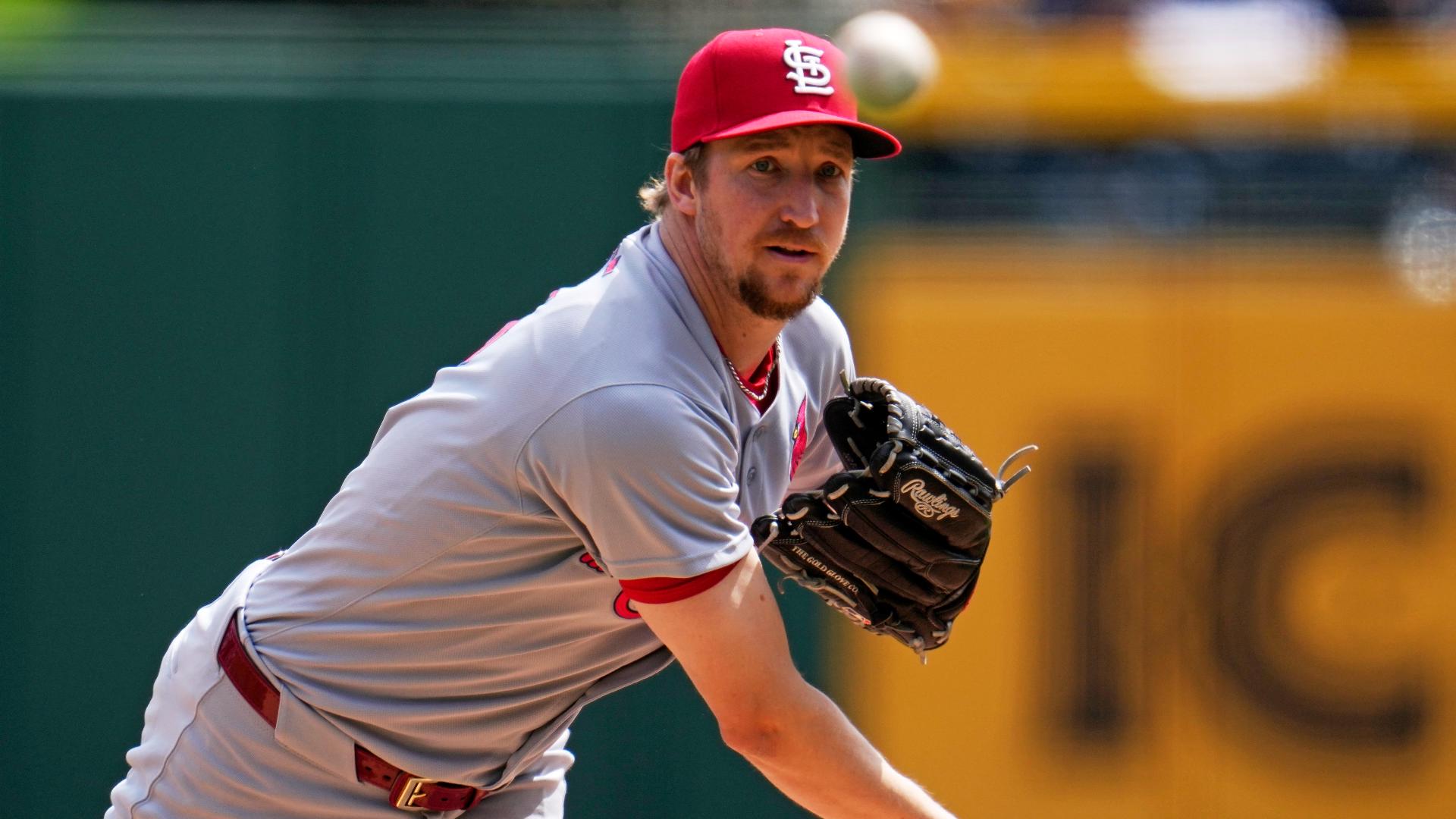 Single in the 13th gives Pirates 2-1 win over Cardinals | ksdk.com