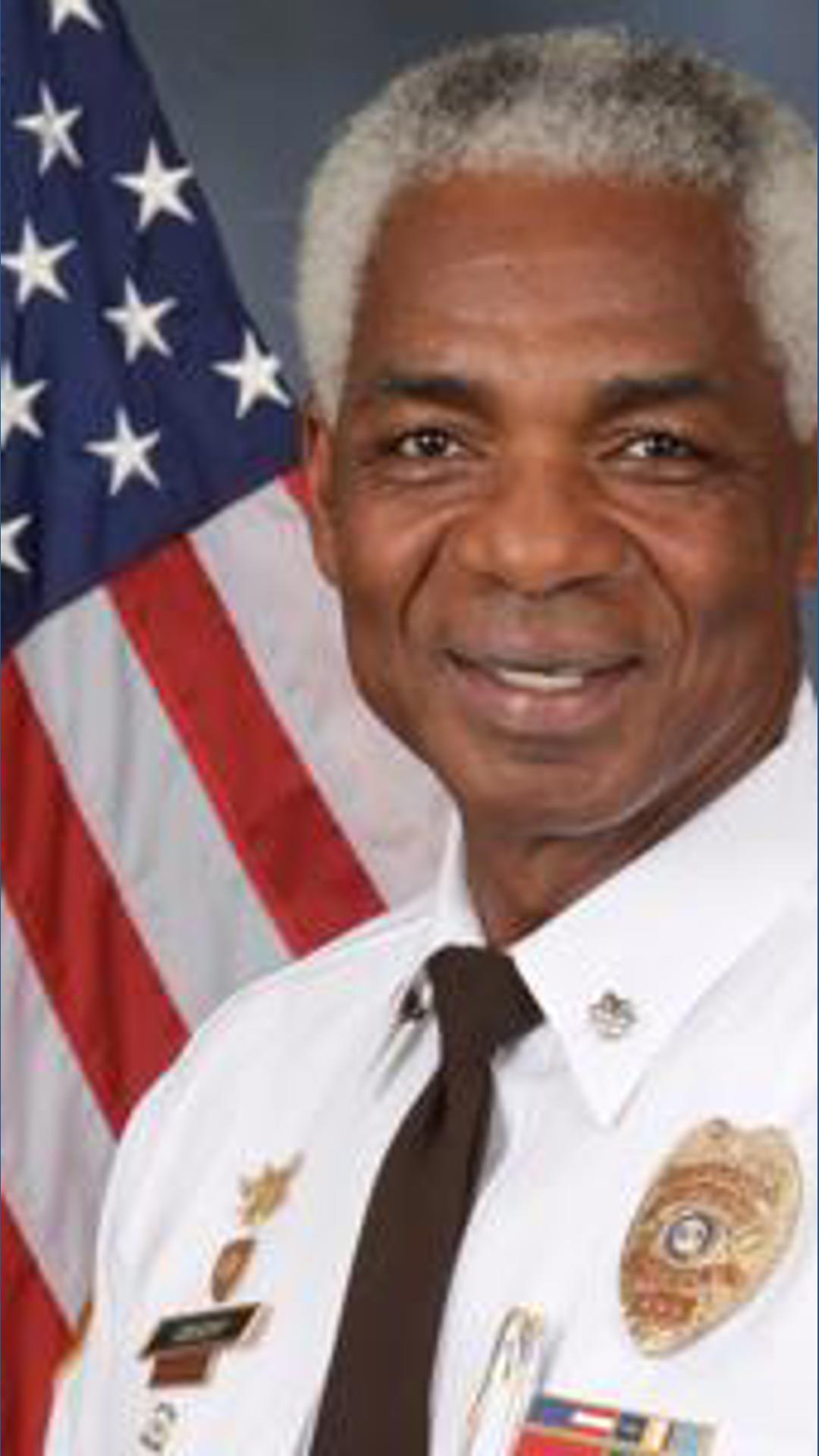St. Louis County Police Chief Kenneth Gregory announces retirement ...