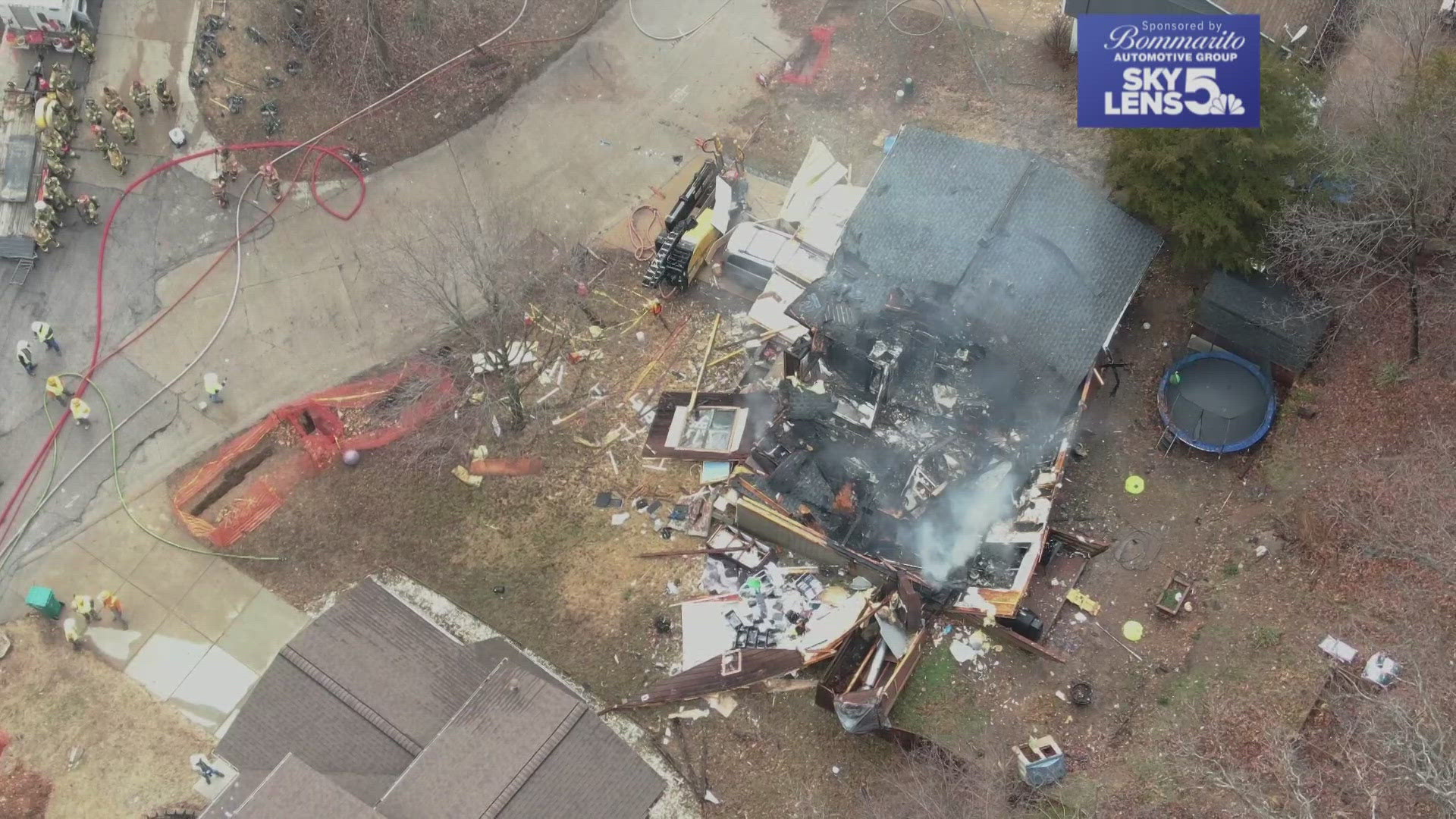 Family escapes Imperial home explosion after gas line hit during fiber ...