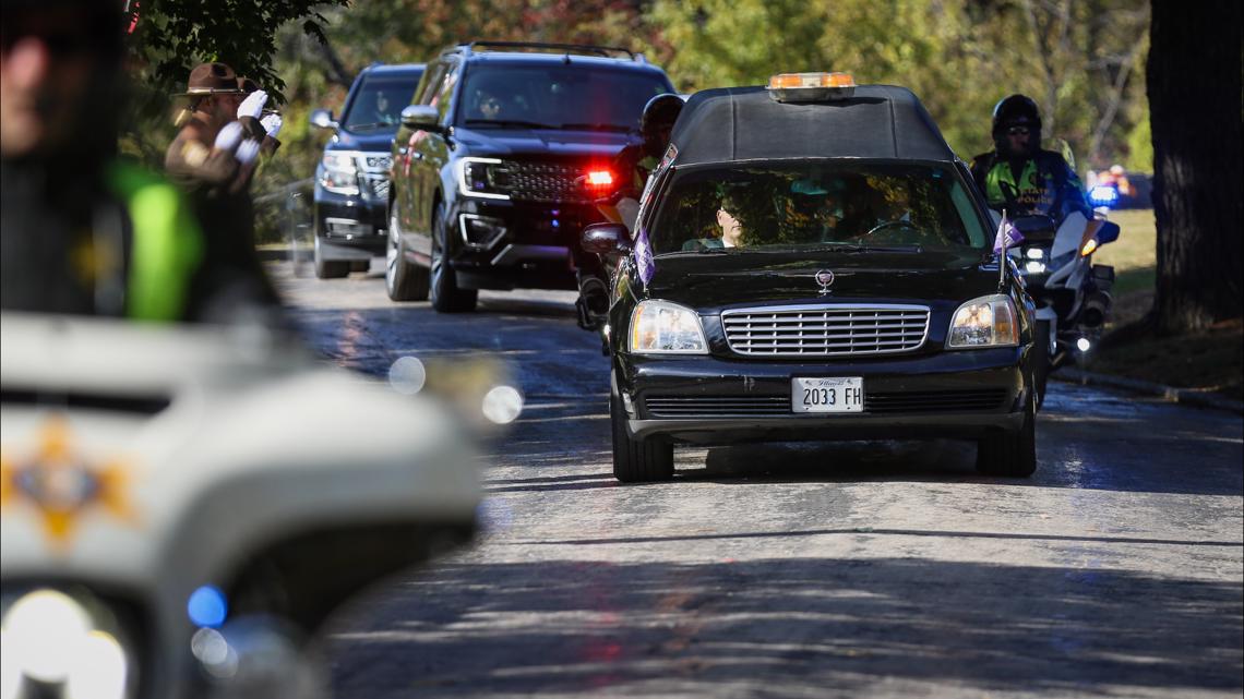 Community honors Pontoon Beach officer Tyler Timmins | ksdk.com