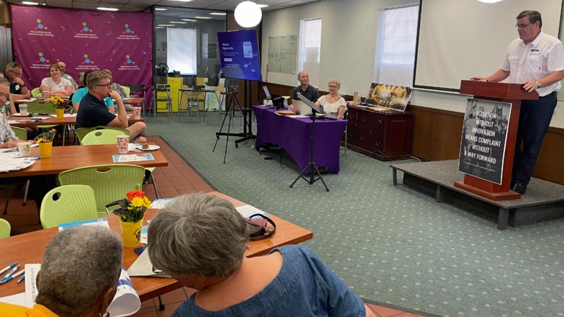 Mercedes Mackay - Journalist Profile - Intelligent Relations