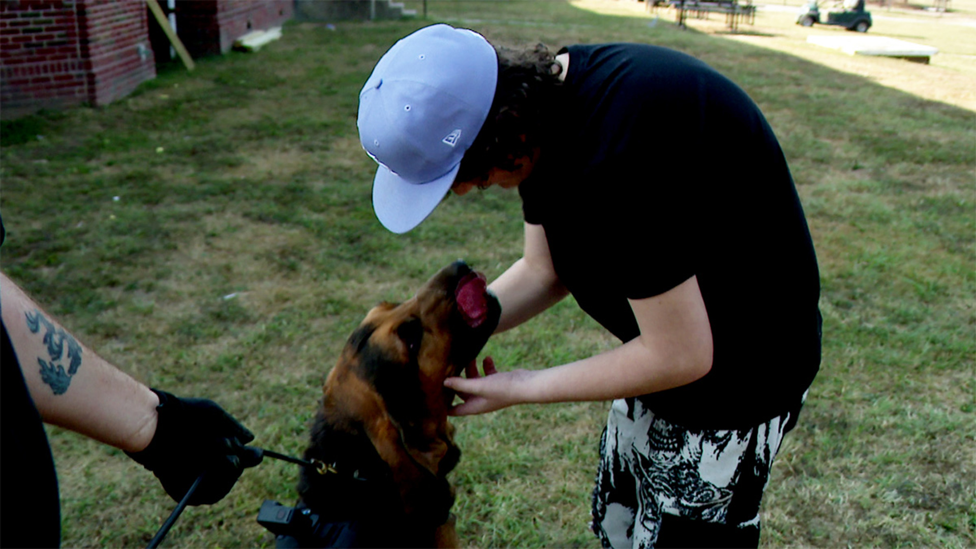 Best friends from California walk through Missouri on cross-country ...
