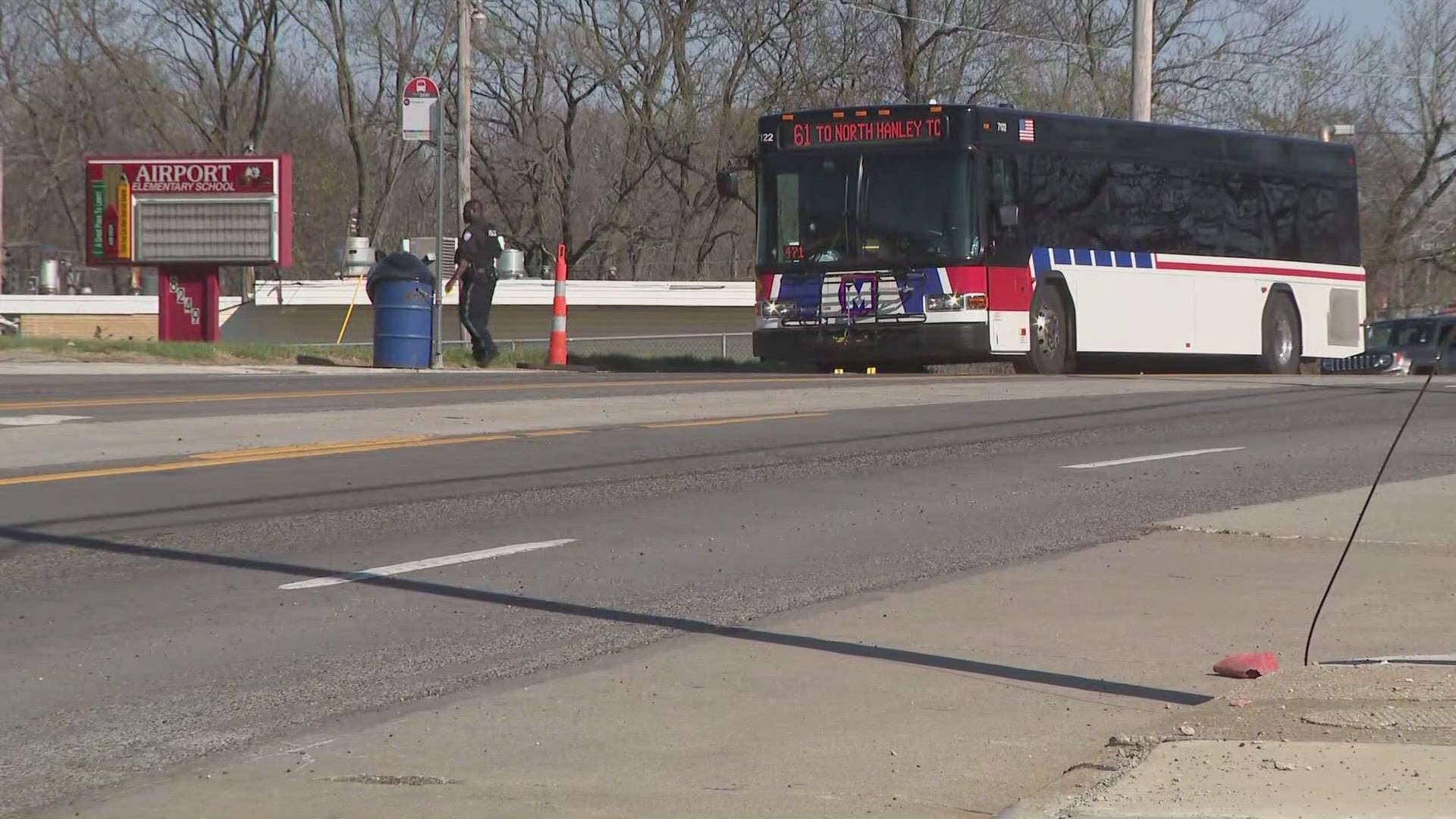 Shots fired on Metro bus in Berkeley Monday afternoon | ksdk.com