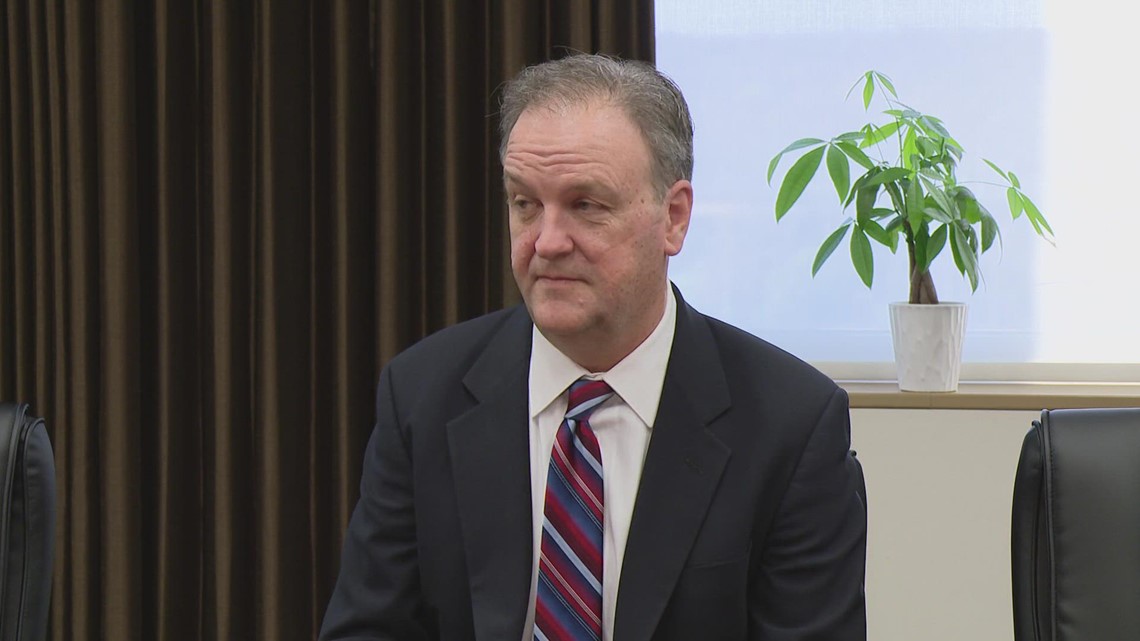 St. Louis County moves to online permits | ksdk.com