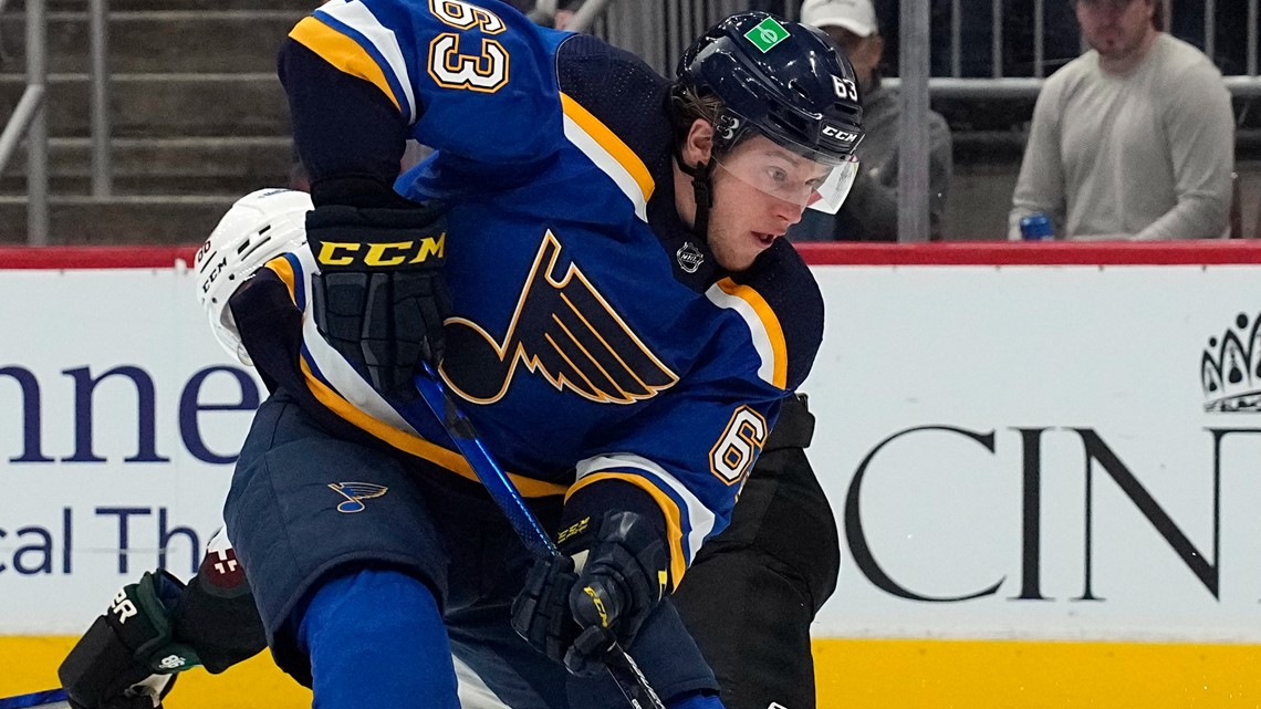 St. Louis Blues assign rookie Jake Neighbours to Juniors | ksdk.com