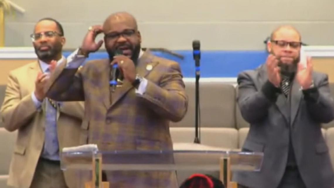 Pastor who went viral for praying for suspected robbers during service ...
