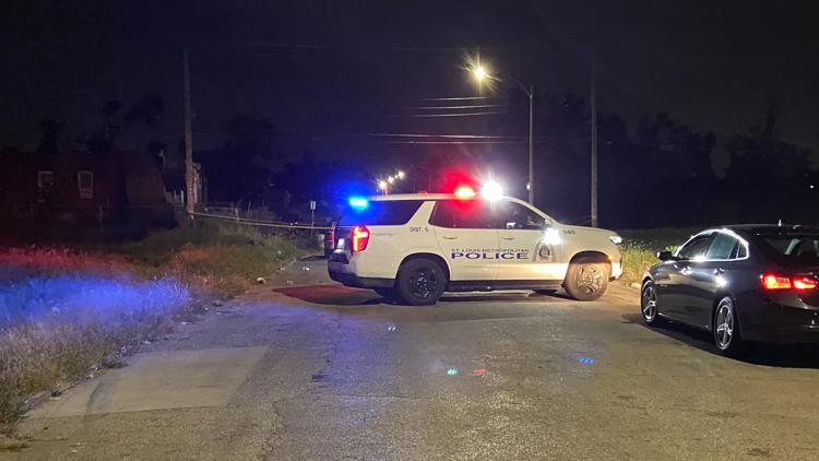 Helicopter crash kills 2 near St. Louis: Witnesses recall tragic event ...