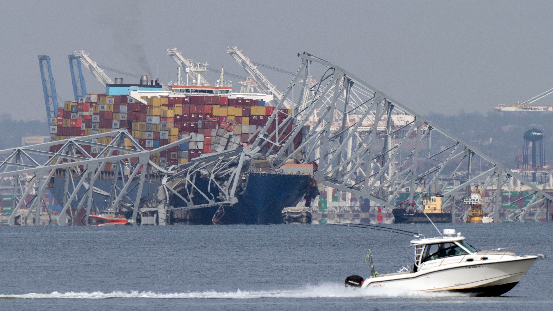 Key Bridge in Baltimore collapses after cargo ship hits support | ksdk.com