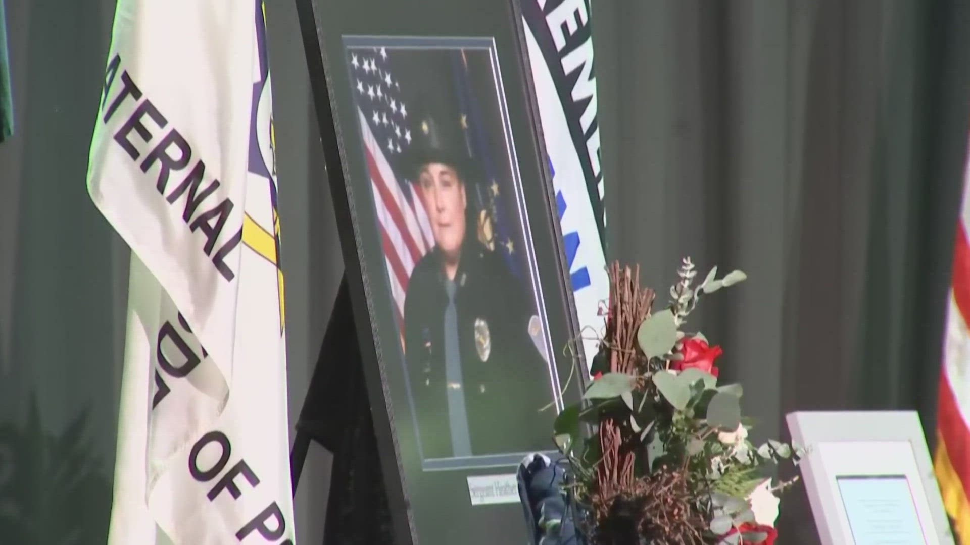 Police sergeant, suspect killed in southern IN hospital shooting | ksdk.com