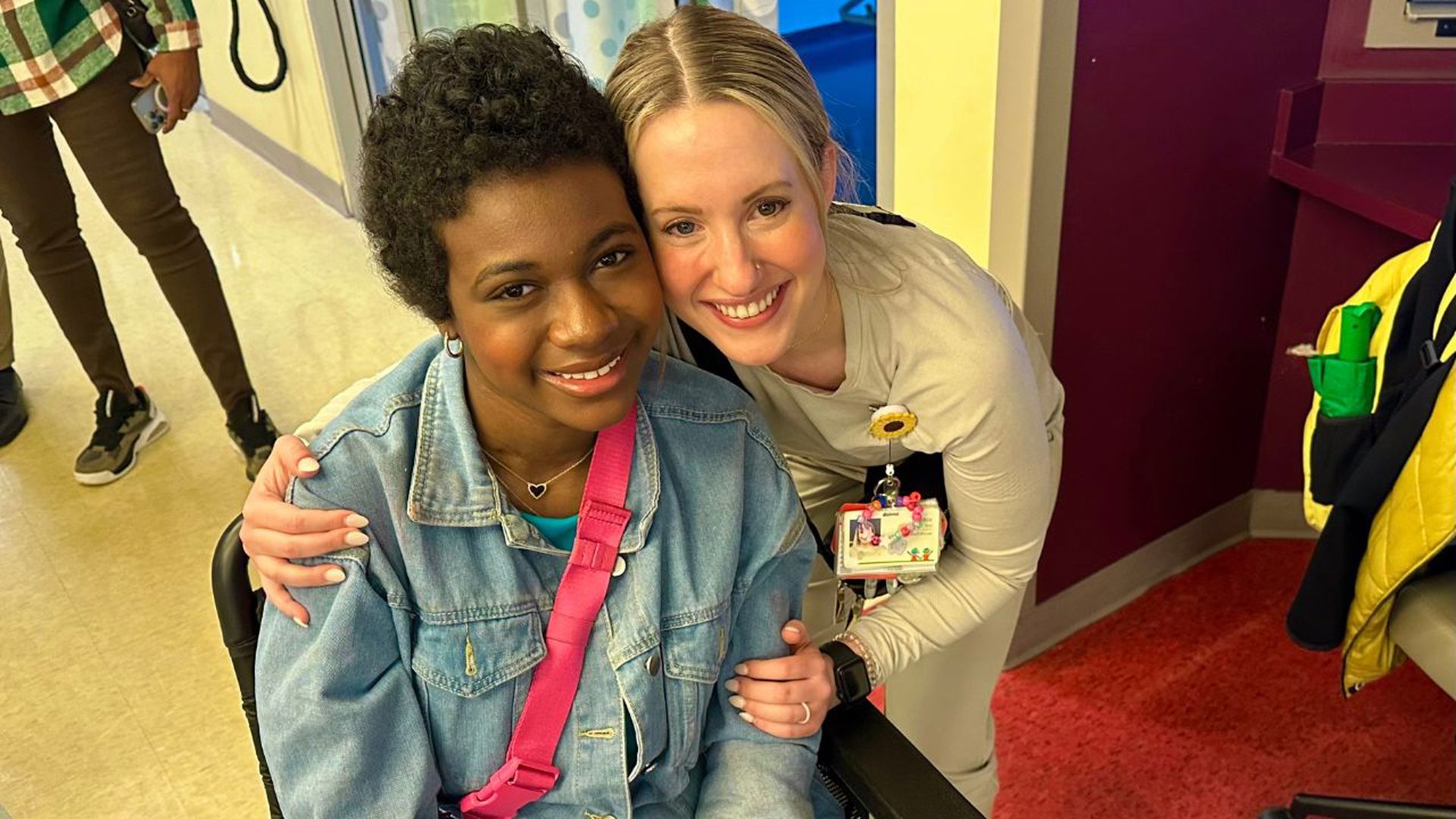 Teen survives sepsis, four amputations and makes it to prom as queen ...